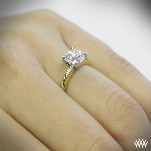 4-Prong Classic Diamond Solitaire | 588