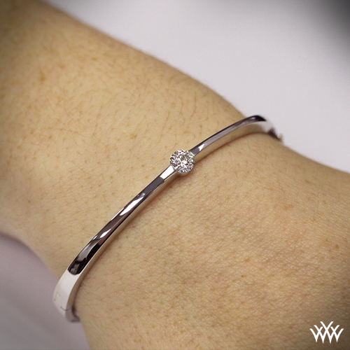 'Diamond Solitaire' Bangle | 710