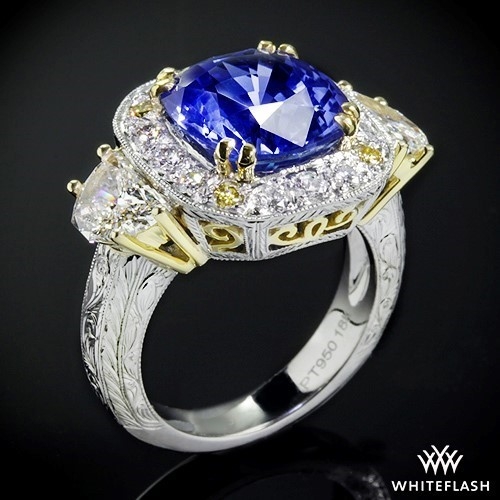 Queen Elizabeth Blue Sapphire Diamond Right Hand ... | 2394
