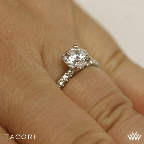 Tacori Classic Crescent Scalloped Millgrain Diamo... | 3054