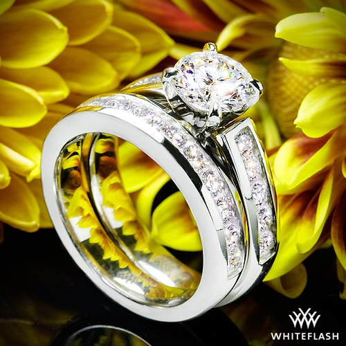 Cathedral Channel-Set Diamond Wedding Set | 2384