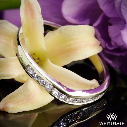 'X-Prong Channel Set' Diamond Wedding Band | 781