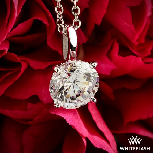 Four-Prong Timeless Diamond Pendant | 7640