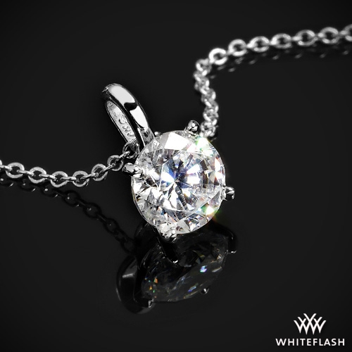 Four-Prong Timeless Diamond Pendant | 7639